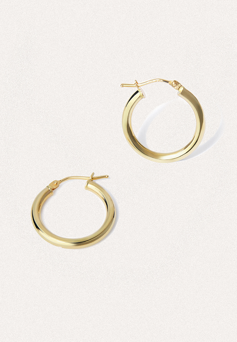 Yellow Gold Big Creole Hoops – Adriana Chede Jewellery